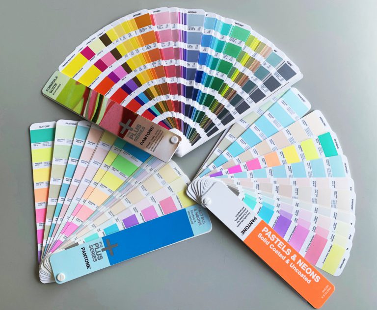 RGB, CMYK, DIC, PANTONE, TOYO…色は何で作る？